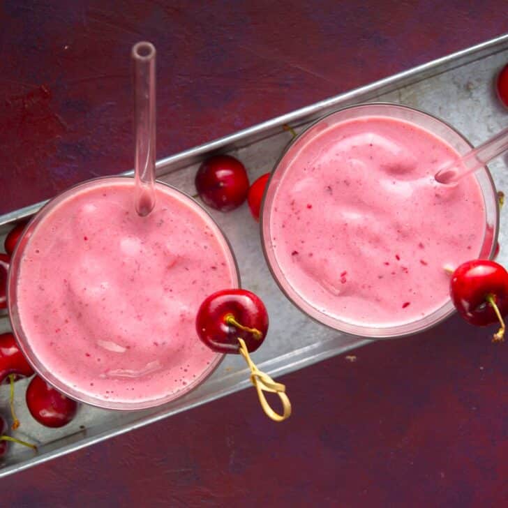 Chocolate Peanut Butter Smoothie - SoSmoothie