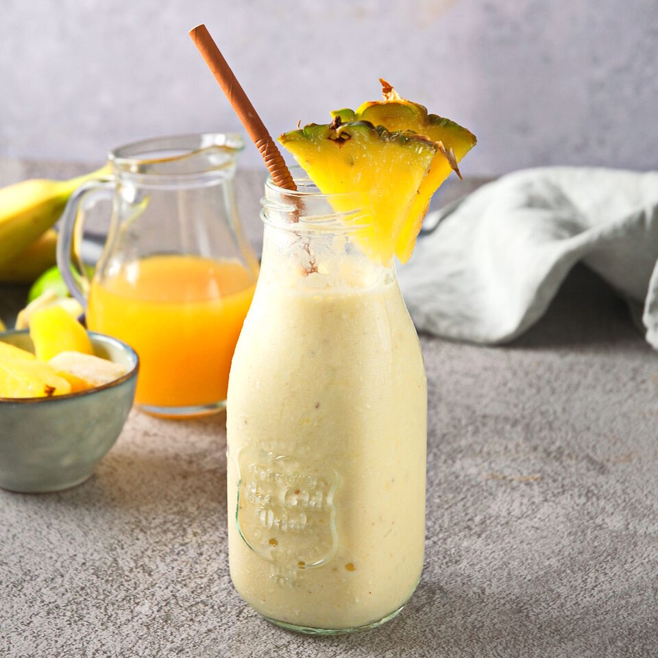 Peanut Butter Banana Smoothie - SoSmoothie